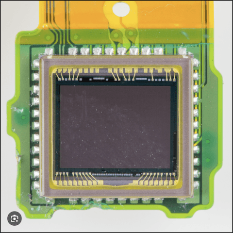 10-point comparison CMOS vs CCD sensor - digicamlove